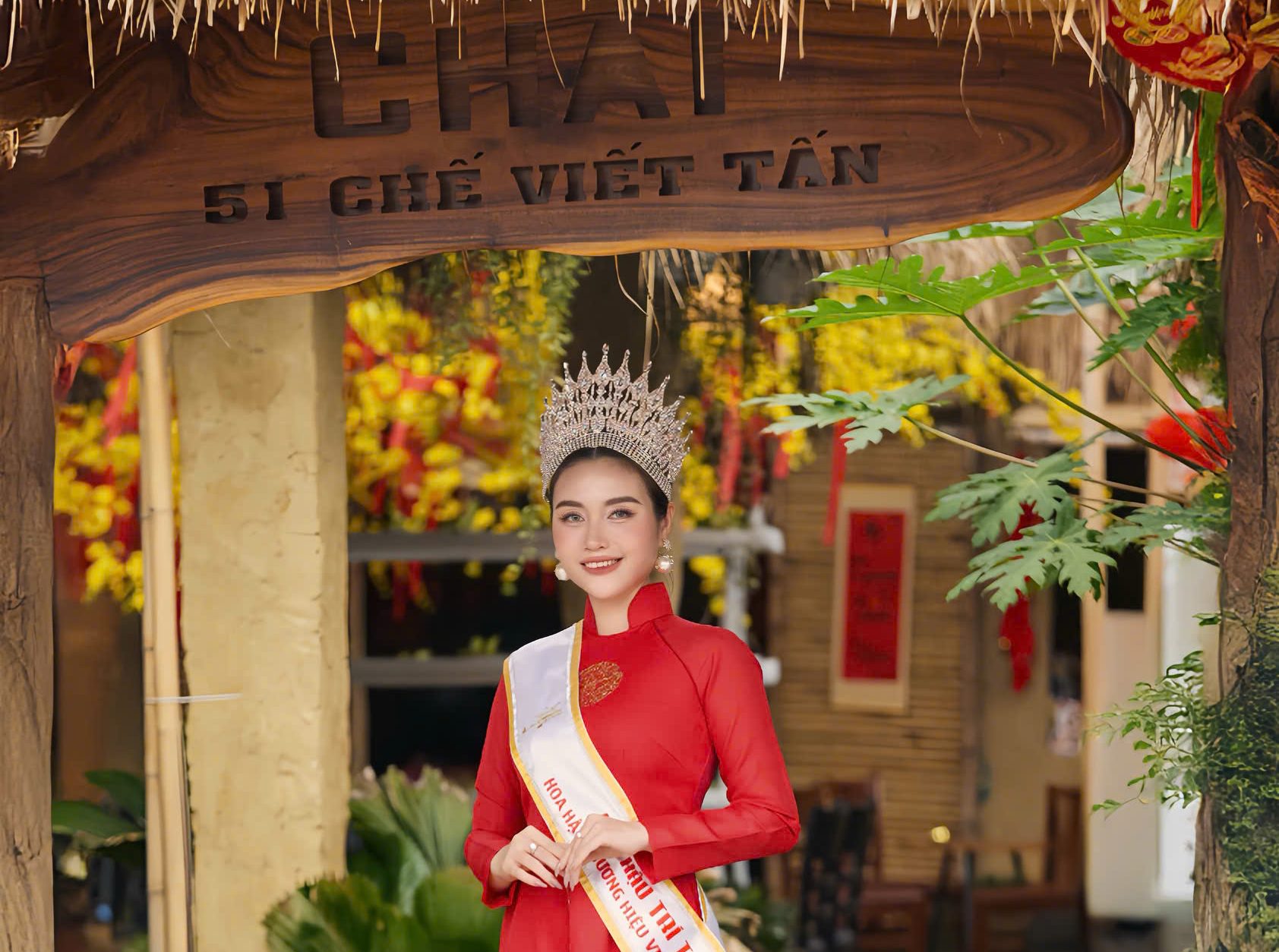 Vén Màn Sự Thật Đằng Sau Vẻ Đẹp Rạng Ngời Của Hoa Hậu Trí Tuệ Võ Thục ...